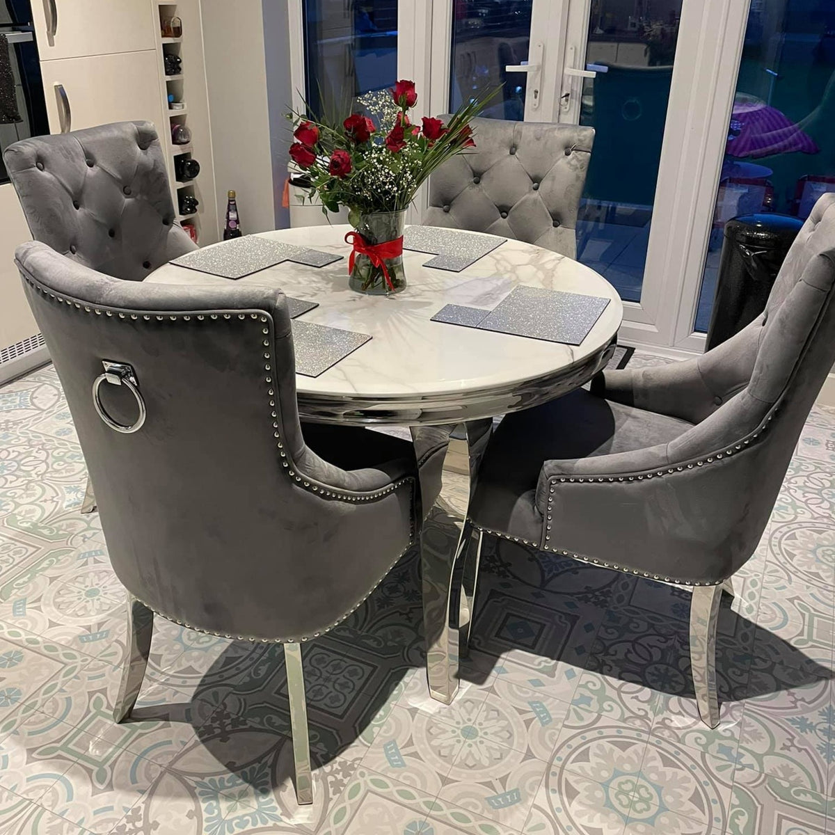 110cm Louis White And Grey Marble Table With 4 Cheshire Knocker Dining